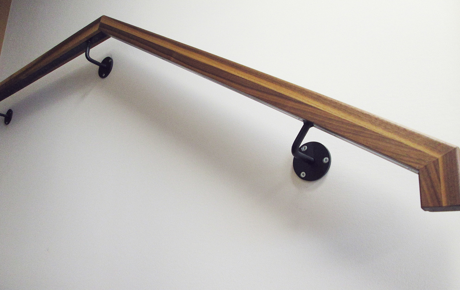 Main-courante en acier et bois - JPM Métal